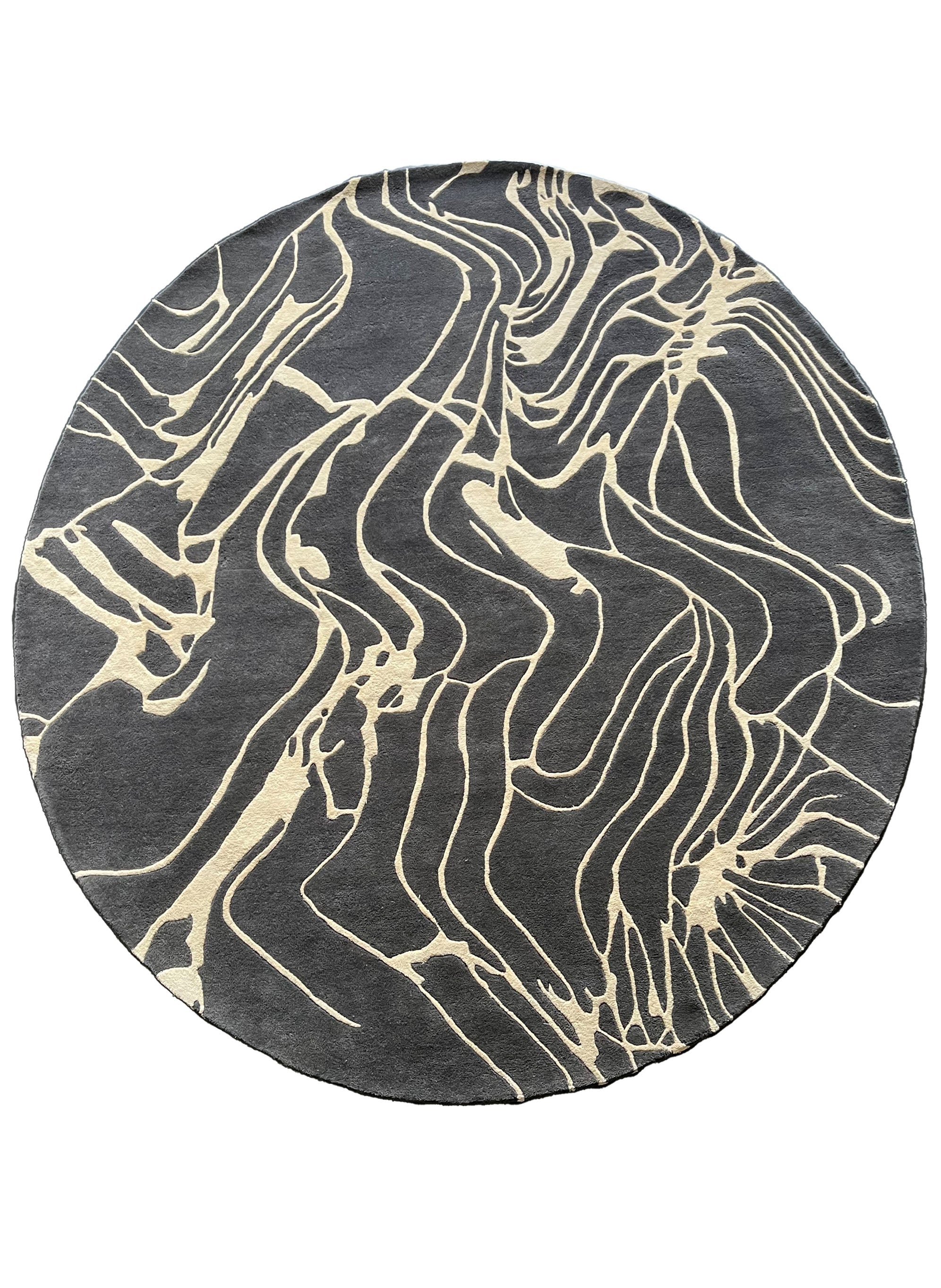 Classic Abstract Round Rugs in Black & White online in India